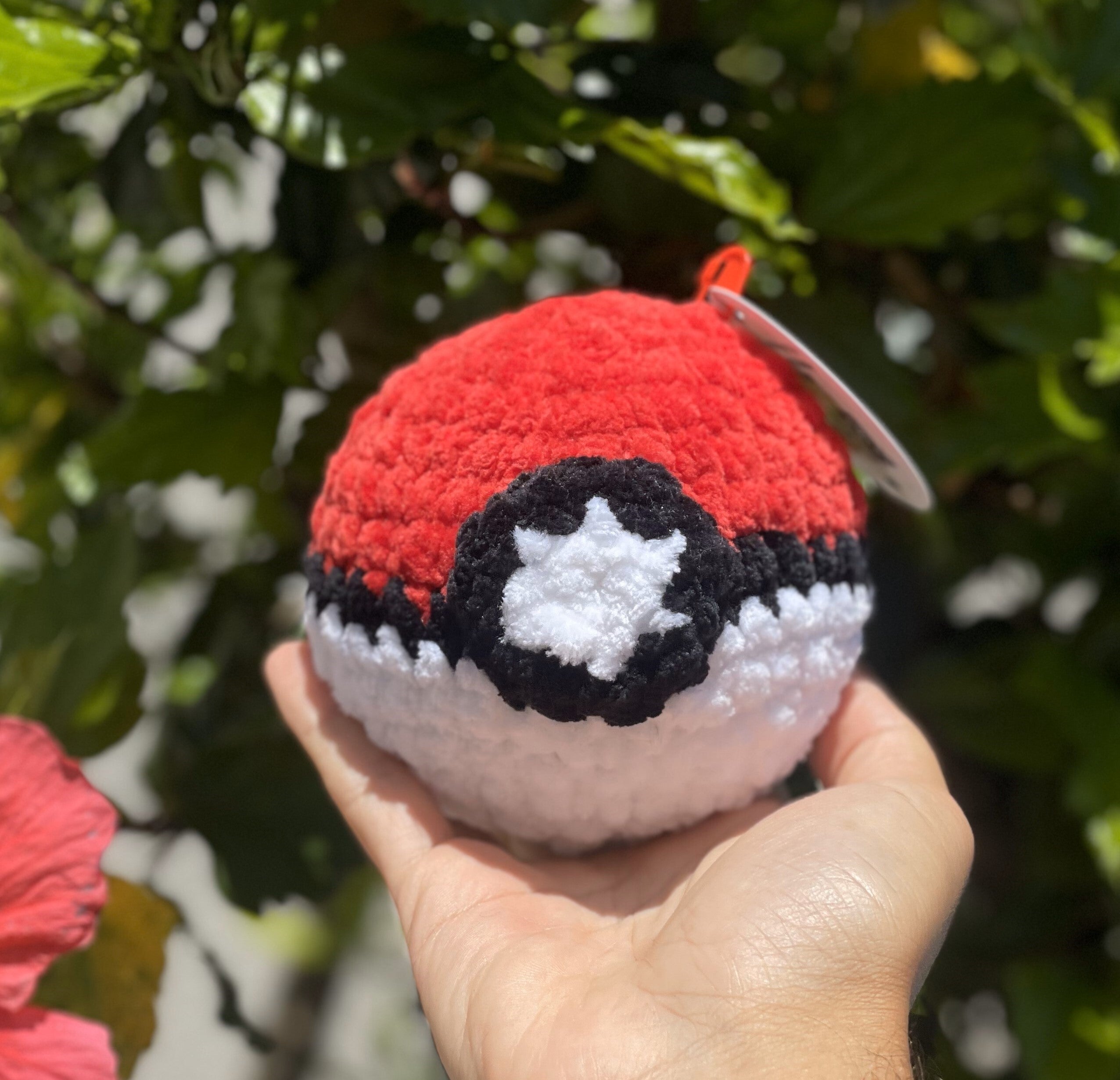 Poke-Ball-Crochet-Plushie | 4EverLasting Cards and Gifts